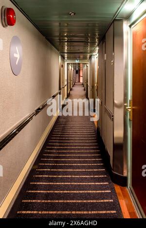 Cabins and hallway of a cruise ship Stock Photo - Alamy