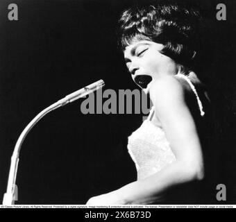 Eartha Mae Kitt (born Keith; January 17, 1927 – December 25, 2008) was ...