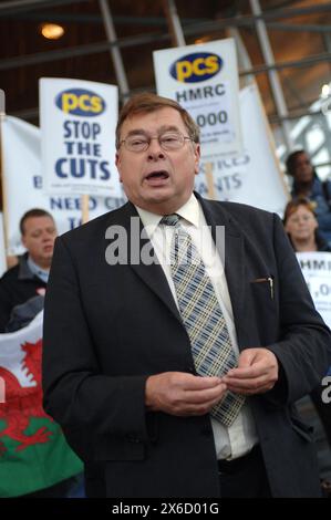 PCS Rally at the Welsh Assembly, Wednesday 25/10/06. General Secretary ...