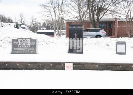 WWI cenotaph at Elm Park by the Chatham Public Library in Miramichi ...