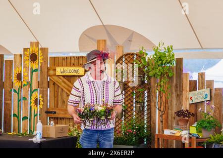 Celebrity florist and floral designer Jonathan Moseley giving a flower ...