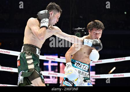 Seigo Yuri Akui (black gloves) of Japan and Taku Kuwahara (white gloves ...