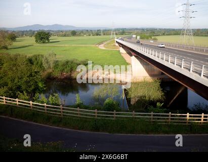 Carrington Bridge and River Severn from Ketch Viewpoint, Worcester, UK ...
