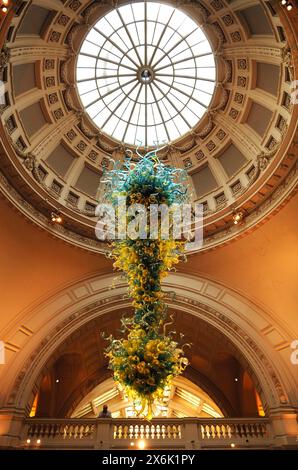 Artistic glass object under the dome in the reception hall of the ...