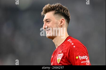 Angelo Stiller (VfB Stuttgart, #06), erhebt den Finger GER, VfB ...