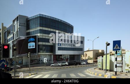 Enza Home Furniture Store by Traffic Lights on the Road to Muscat ...