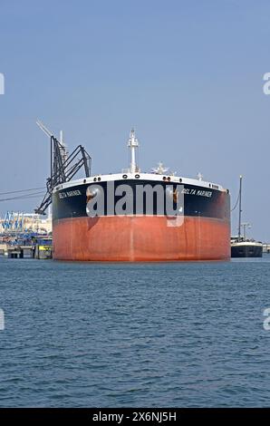 port of rotterdam ( maasvlakte ), netherlands - 2024-05-10: heavy lift ...