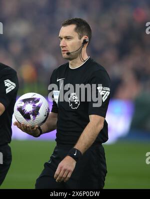Referee, Jarred Gillett wearing a head mounted camera RefCam ...