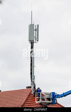 mobilfunkmast image 2 Stock Photo - Alamy
