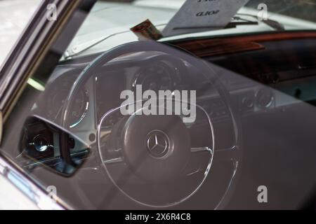 Mercedes-Benz 280SL classic coupe Stock Photo - Alamy