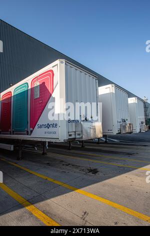 Transport logistics hgv container lorry truck towing trailer loaded ...