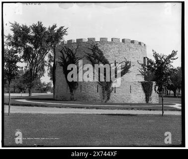 Old Round Tower, Fort Snelling, near St Paul, Minnesota, USA Stock ...