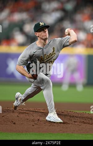 Oakland Athletics' JP Sears (38) pitches against the Detroit Tigers ...