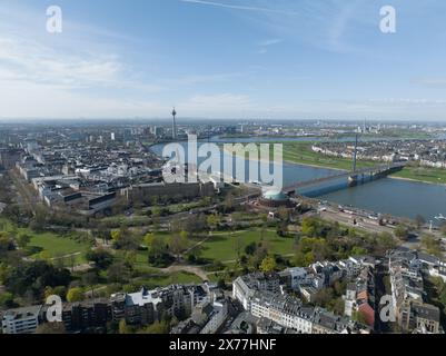 Aerial view, Oberkassel and Düsseldorf, Oberkasseler Bridge, Rhine-Knee ...