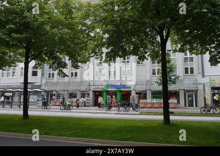 Schaufenster Buchhandlung Thalia *** Shop window bookstore Thalia ...