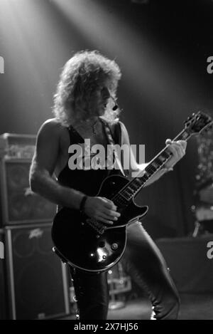 Brad Gillis performing in Santa Cruz, California 1988 Credit: Ross ...