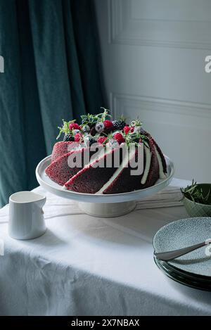 Red velvet bundt cake Stock Photo - Alamy