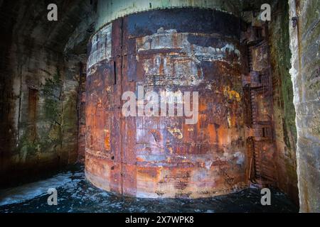 Old abandoned submarine base on the albanian riviera Stock Photo - Alamy