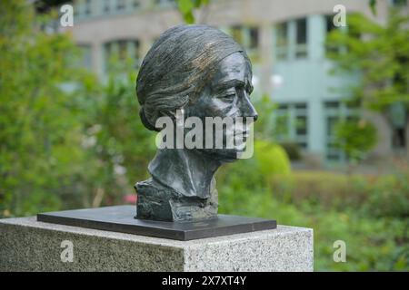 Büste Edith Stein, Straße der Erinnerung, Spreebogen, Moabit, Mitte ...
