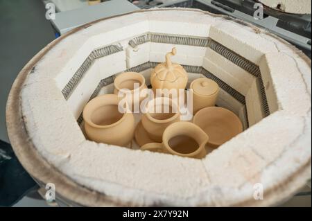 Ceramic dishes in a special kiln. School of Ceramics Stock Photo - Alamy
