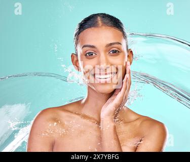 indian model Washing Face Stock Photo - Alamy