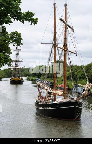 Tall ships Phoenix motor down the Gloucester and Sharpness ship canal ...