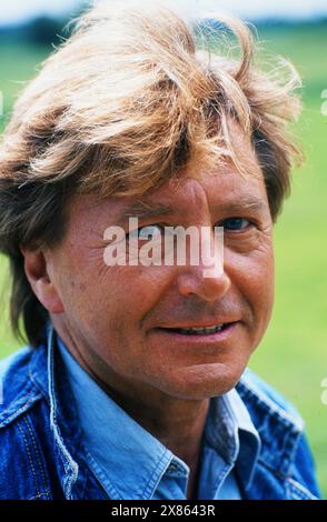 Hans Jürgen Beyer, deutscher ehemaliger Rockmusiker, nun Schlagersänger ...