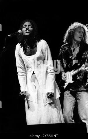 CARLEEN ANDERSON, JAZZ STAGE, GLASTONBURY 1995: The soul singer Carleen ...