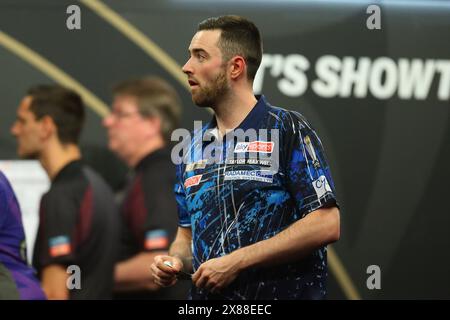 Luke Littler during his match against Gerwyn Price on night three of ...