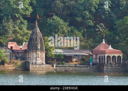 Ancient Shri Jagannath Temple in the Bank of Ambala Lake, Ramtek ...