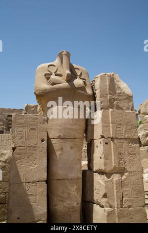 Headless Statue of Pharaoh Holding Ankhs, Karnak Temple, Luxor, Egypt ...