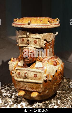 Chicomecoatl, goddess of corn. The Aztecs Mesoamerican culture in ...