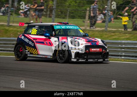 Sevenoaks, Kent - May 11th 2024: Vertu Motors Mini Challenge Brands ...