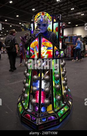 Davros from Dr Who cosplay at Comic Con London Stock Photo - Alamy