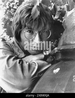 Singer-songwriter John Denver Stock Photo - Alamy