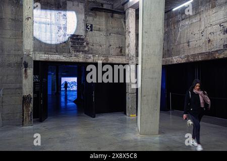 Tate Modern new wing The Tanks installation , London , UK Stock Photo ...