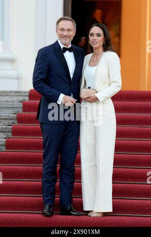 Christian Lindner mit Ehefrau Franca Lehfeldt bei der Bertelsmann Party ...