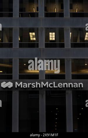 Marsh McLennan headquarters in Manhattan NYC Stock Photo - Alamy