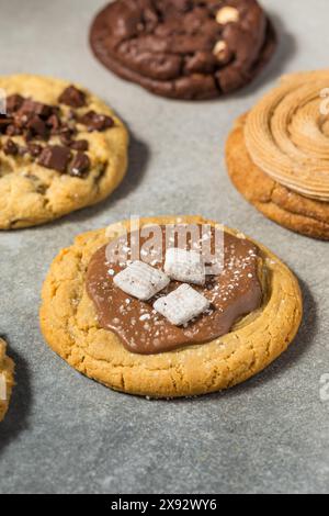 Thick Gourmet Crumble Cookies with Chocolate and Cinnamon Ready to Eat ...