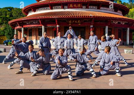 Shaolin monk fighting demonstration, Shaolin Temple, Quanzhou, UNESCO ...