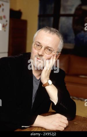 Pierre Louis (Pierre-Louis) BASSE - Date : 20000401 ©John Foley/Opale ...