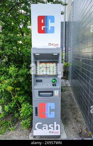 Geldautomat, Berlin, Deutschland *** ATM, Berlin, Germany Stock Photo ...