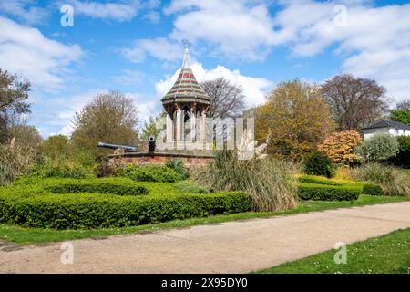 Spring blossom at the Arboretum City Park in Nottingham ...