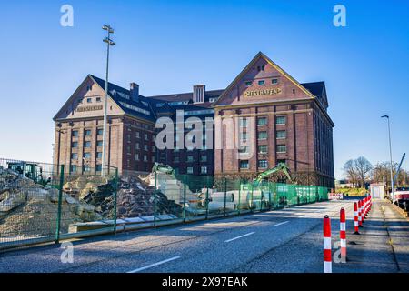 Customs warehouse in Westhafen, Berlin, Germany Stock Photo - Alamy