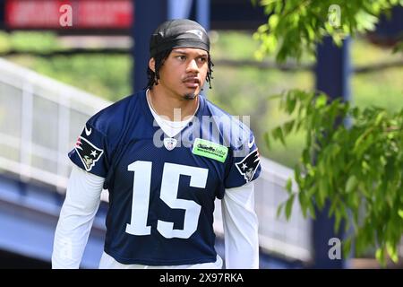 New England Patriots safety Marte Mapu (15) lines up during the first ...