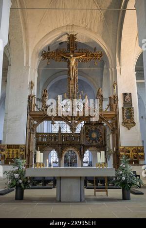 Lubeck Cathedral Nave and Altar - Lubeck, Germany Stock Photo - Alamy