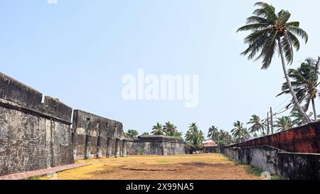 Walls of Anjuthengu Fort, Built by British in 1695, Varkala ...