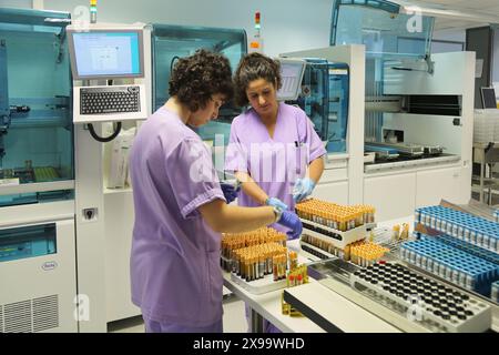 Automatic Specimen Distributor, Hemotherapy, Hematology Laboratory ...