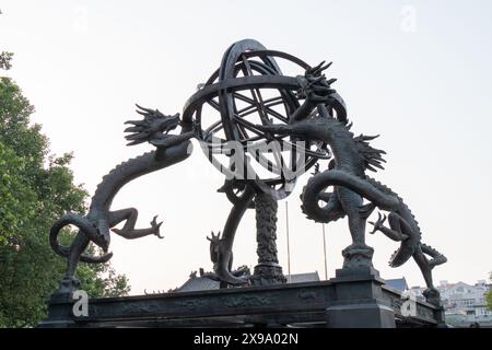The Chinese used the armillary sphere in aiding calendrical ...