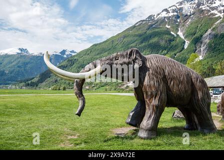 Model of a woolly mammoth at the Norwegian Glacier Museum Stock Photo ...